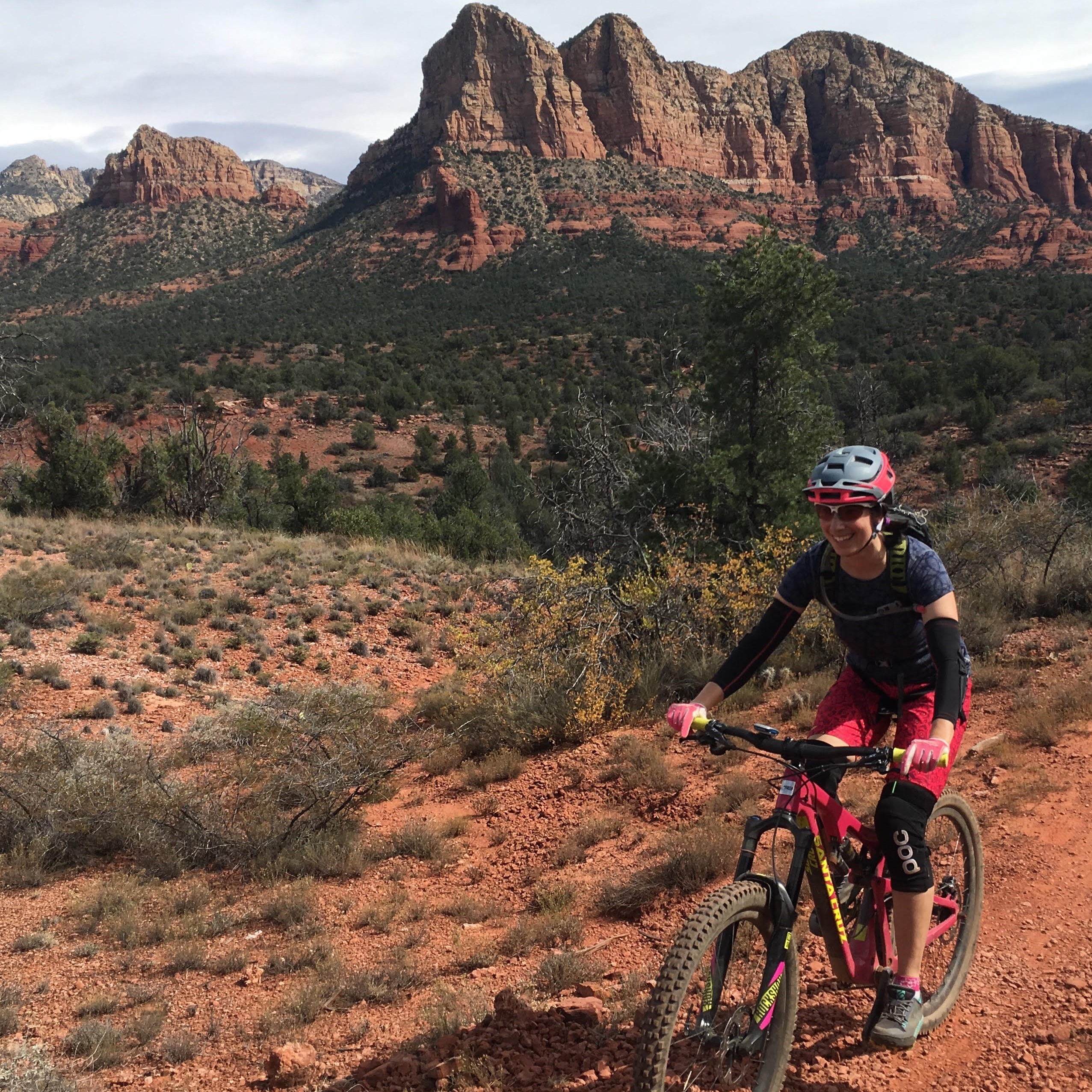 Team – Queens of Dirt